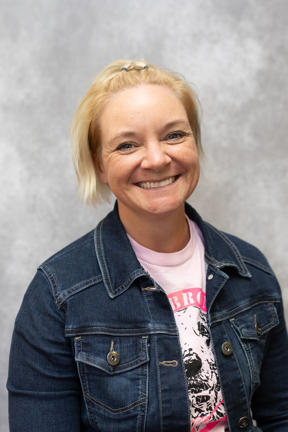 Kelly Weese's Instagram, Twitter & Facebook on IDCrawl